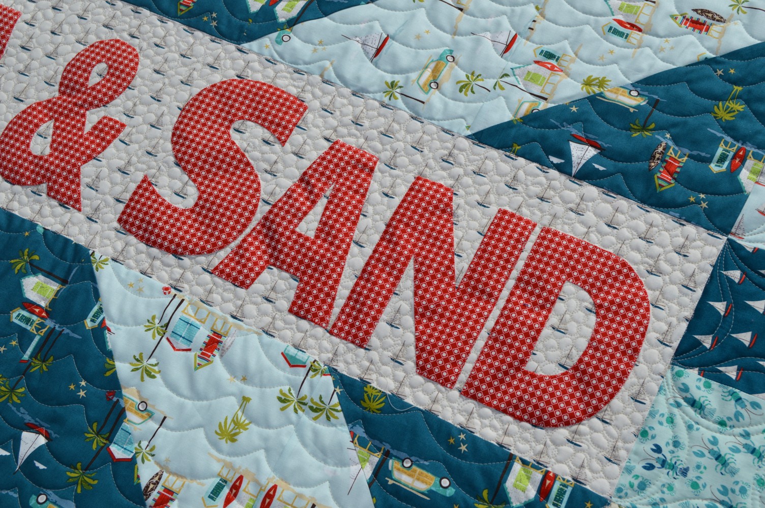 Sun Sea & Sand - A Finish and Tutorial | Happy Quilting | Bloglovin’