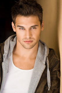 VJBrendan.com: Bello Cover Boy: Ryan Guzman