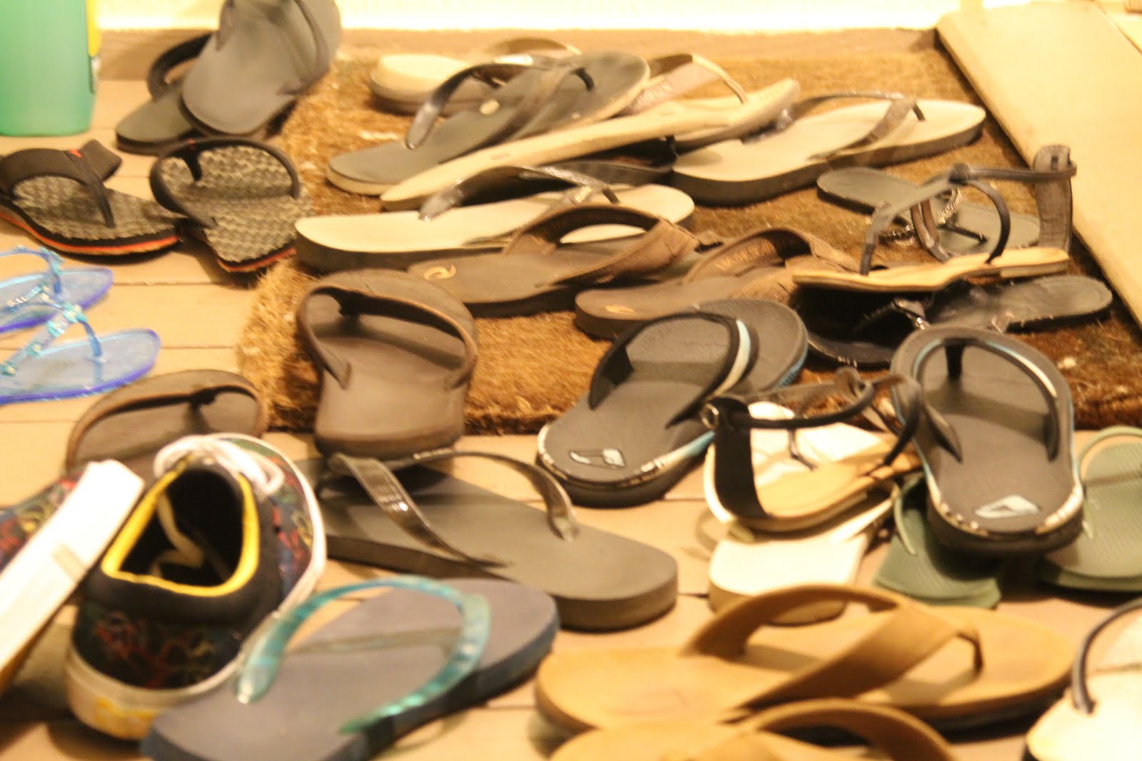 FAITH SURF SCHOOL. Tony Moniz and the Moniz Family!: Family is Hawaii....