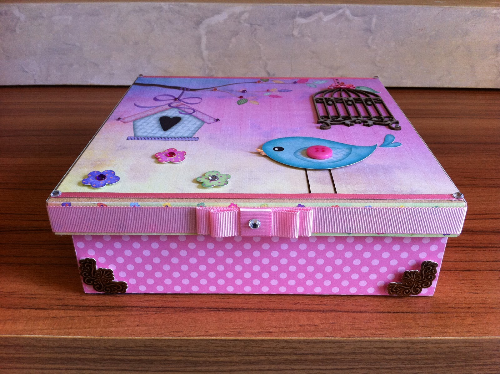 Glossy Lembranças Especiais: Caixas de Scrap decor.