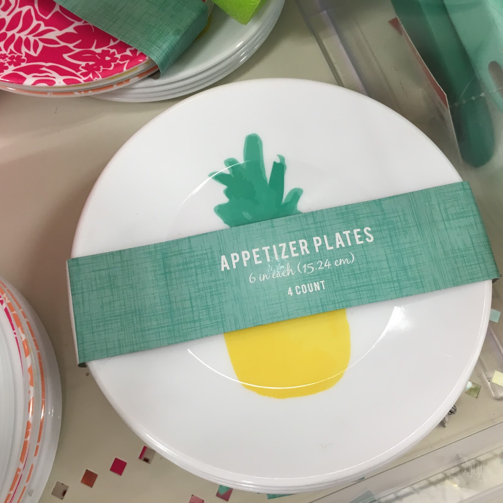 Tracy's Notebook of Style: NEW 25 Pics: Target Dollar Spot Pineapple ...