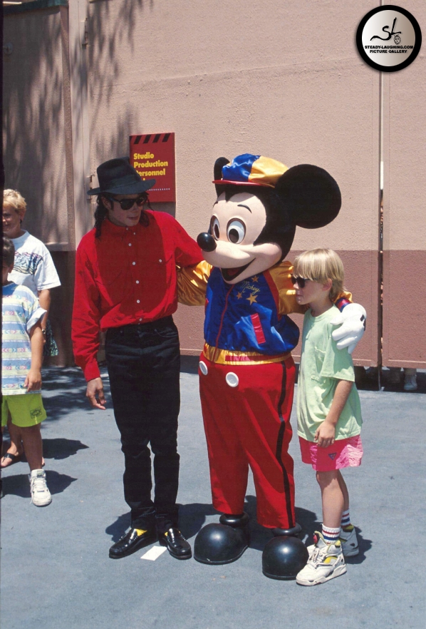 [FOTOS] Michael Jackson no Disney World em Orlando com Macaulay Culkin ...