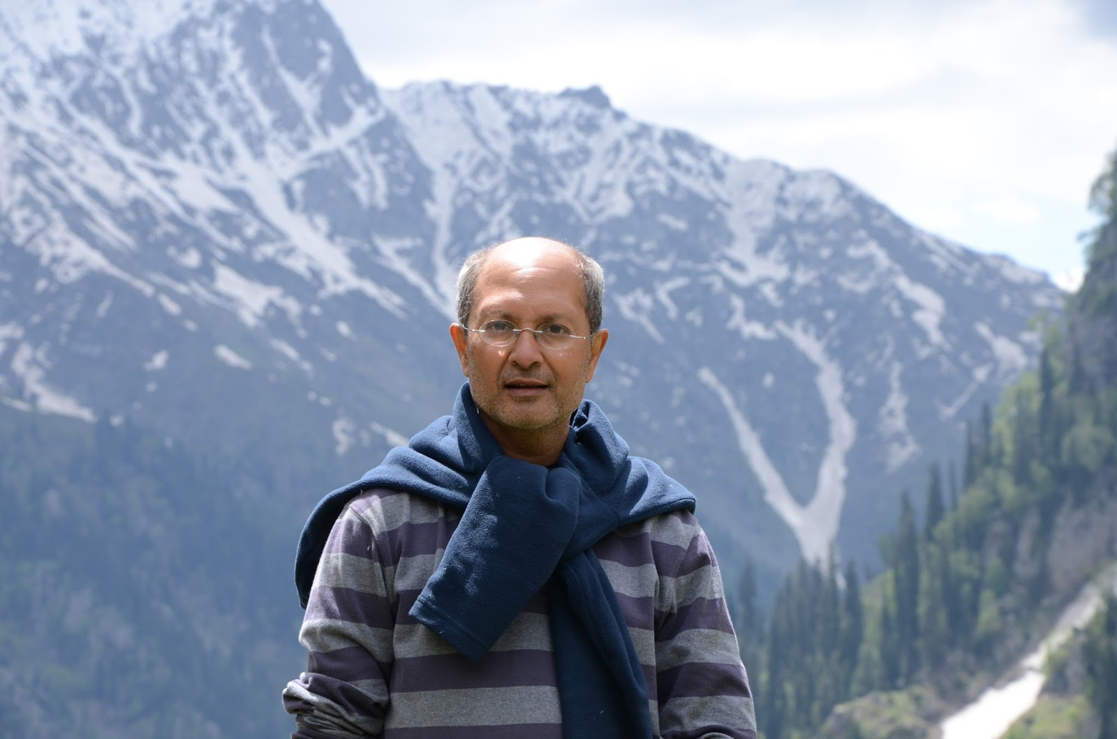 Sruti's BookBlog: Author Interview : Deepak Dalal, author of ‘Talon the ...