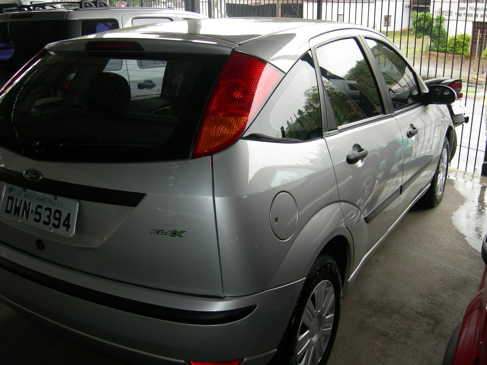 Beto Automóveis: FORD FOCUS HATCH GL 1.6 2008 (VENDIDO)