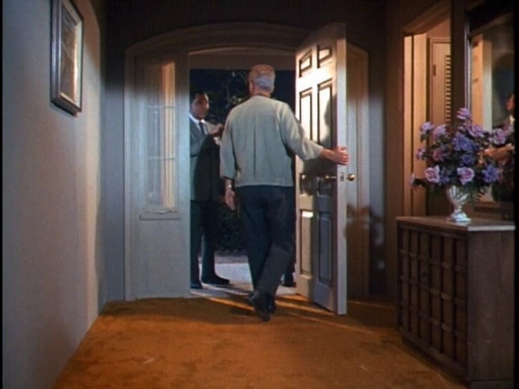 Everyone Nods: The Dragnet Style Files: "The Grenade" or "Mickey ...