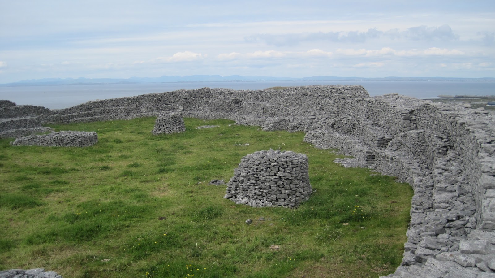 Jack and Maria in the UK: The island of Inishmaan, Aran Islands
