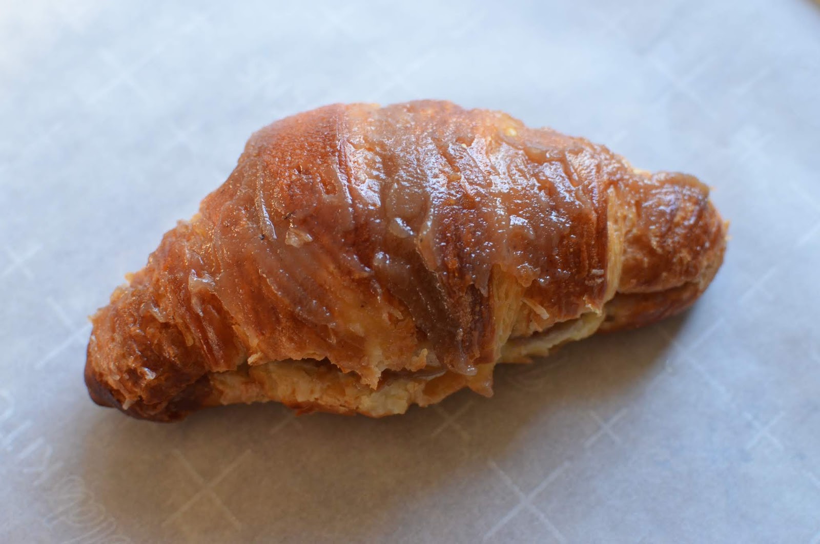 Playing with Flour: Chestnut croissant