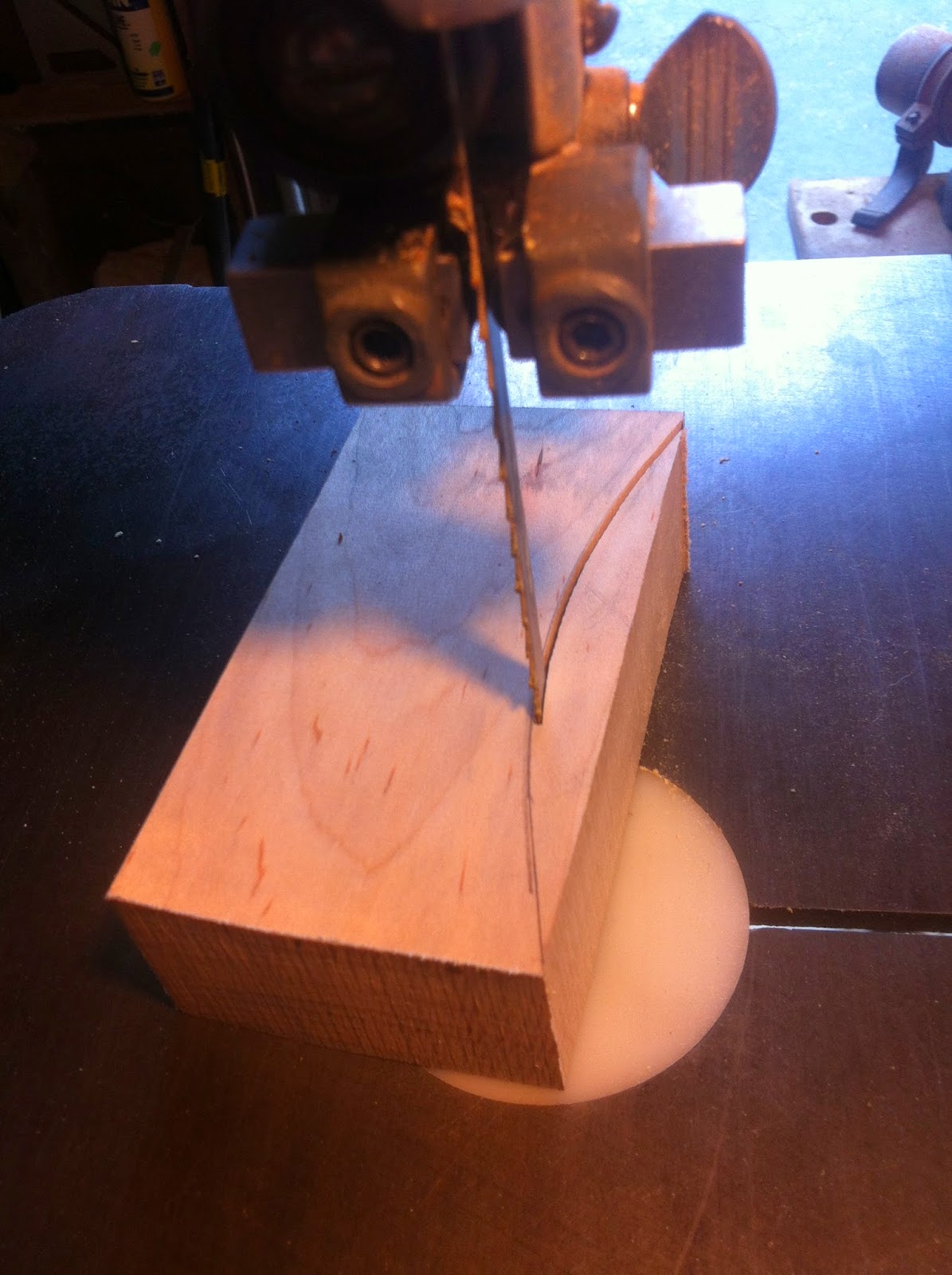 Claire Minihan Woodworks: Travisher Blade Grinding Jig
