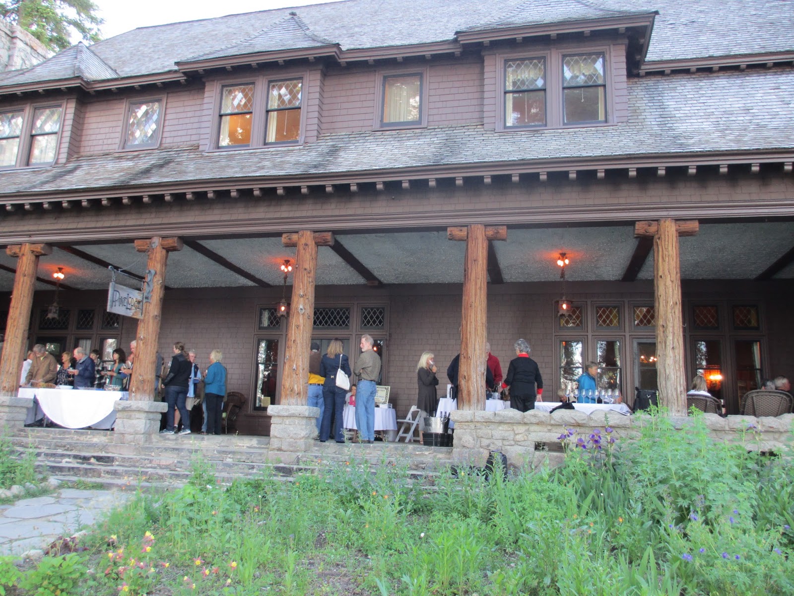 WineBizNews: Tahoe Ridge Winery pours Good Wine at Pine Lodge for a ...