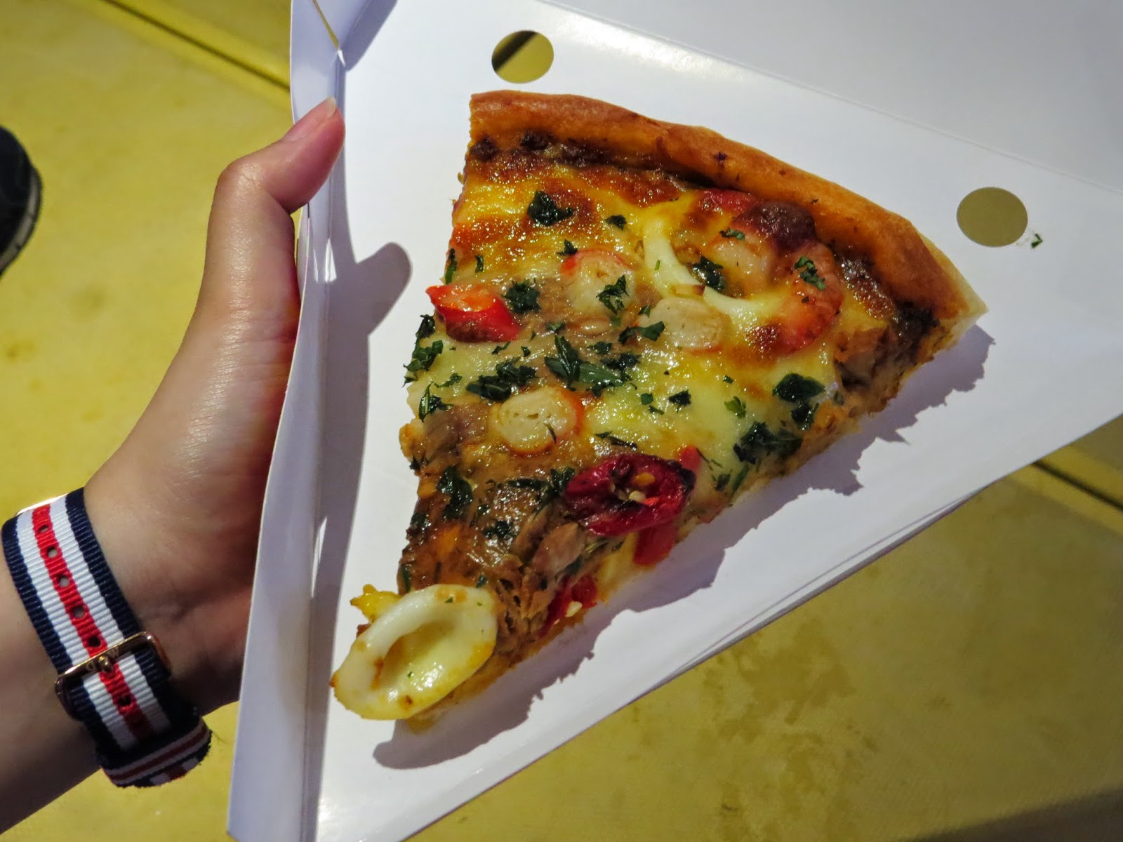 Pezzo launches Laksa & Rendang Pizzas for Nation's Birthday ...