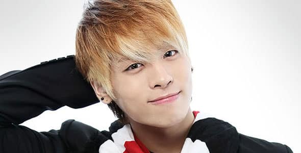 El Mundo Llora Jonghyun De Shinee Es Encontrado Muerto En Su Casa Y Se