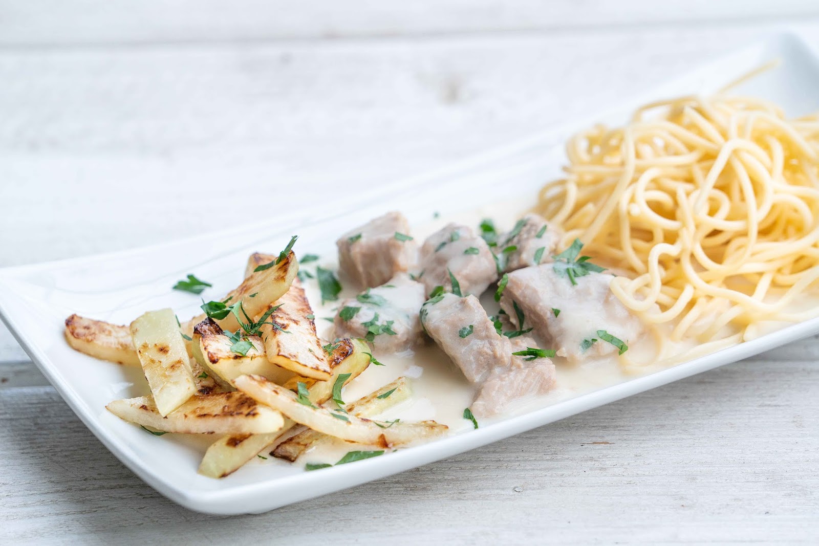 stuttgartcooking: Eingemachtes Kalbfleisch mit gebratenen Kohlrabi und ...