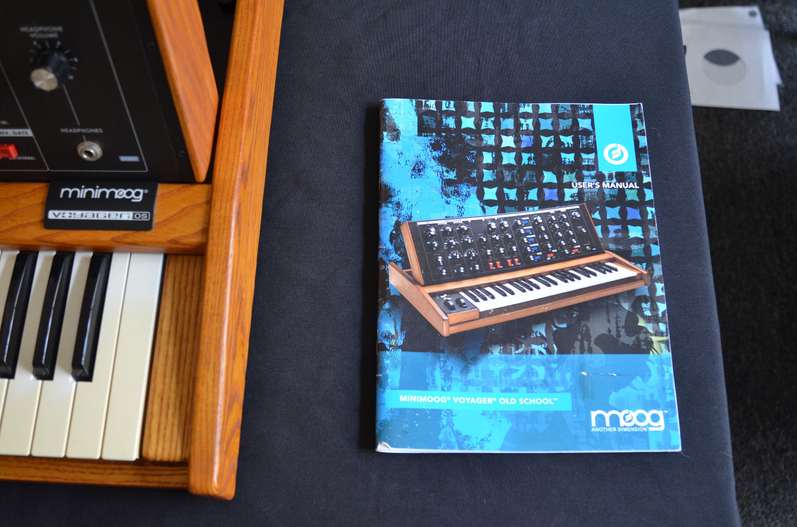 MATRIXSYNTH: Moog Minimoog Voyager Old School Keyboard Synthesizer SN ...