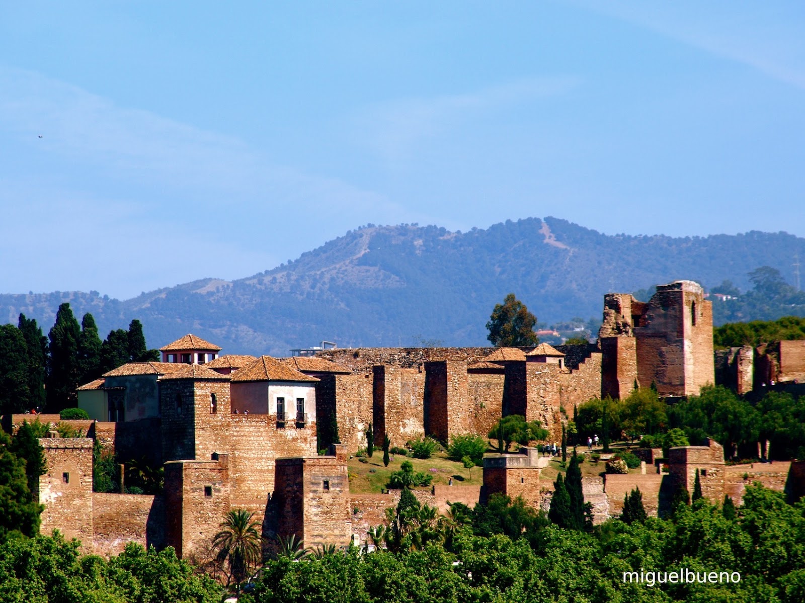 Piedra: Alcazaba de Málaga, exterior.