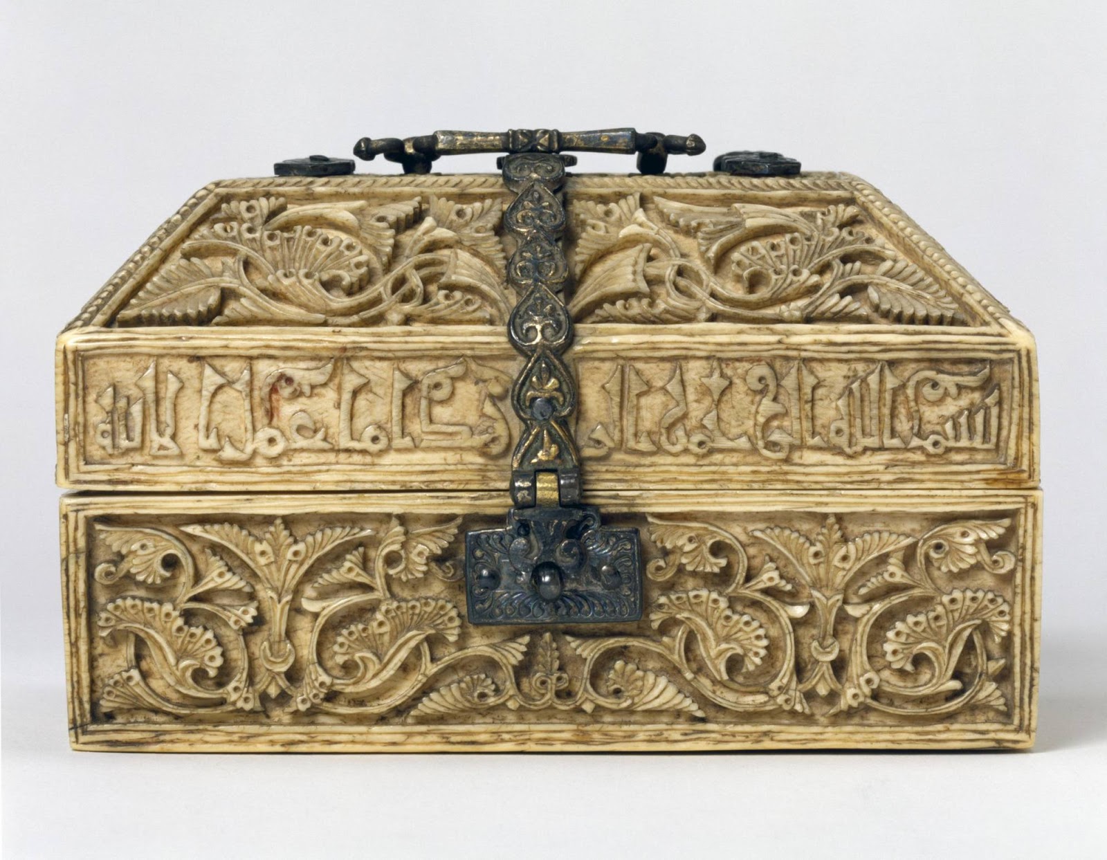 Spencer Alley: Old Ivory Objects