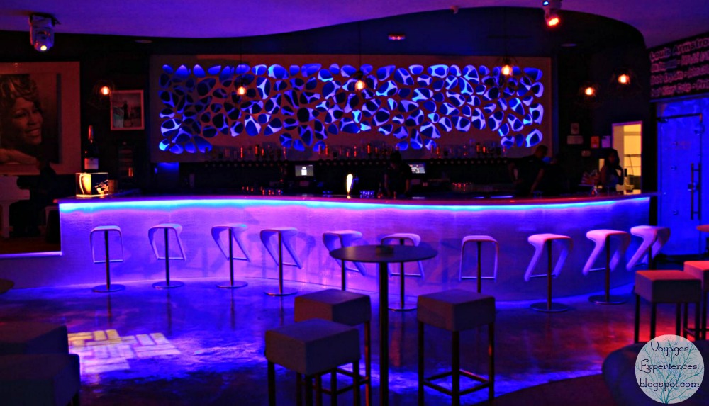 Voyages et Expériences : The place to go: FiftyFive Piano Bar Lounge à ...