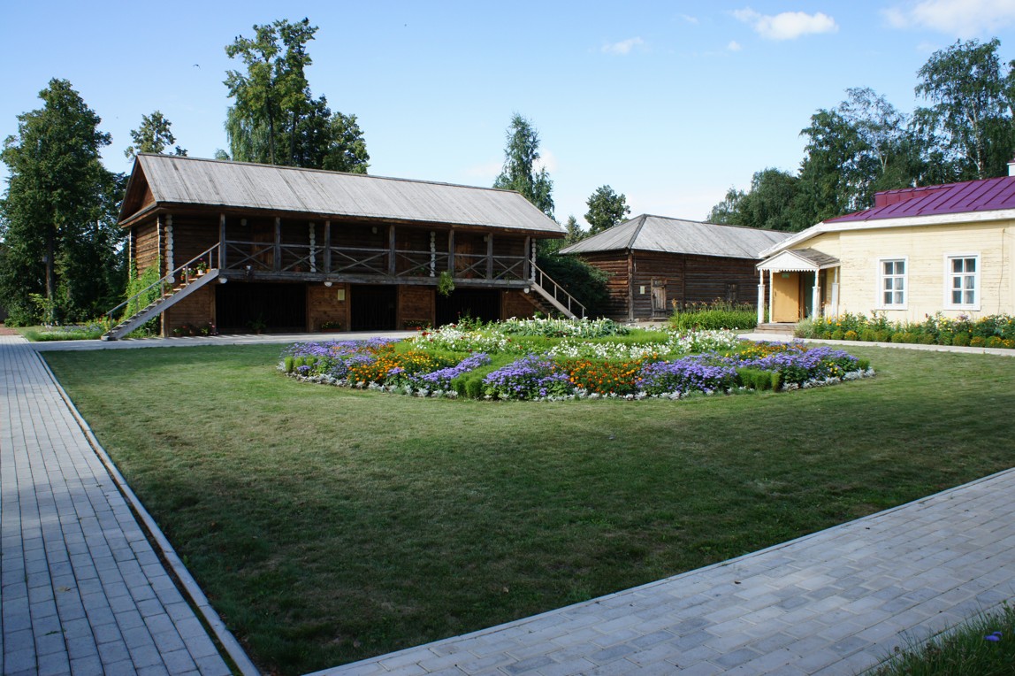 Eb's trip: Pictures from Votkinsk, Tchaikovsky's birth place