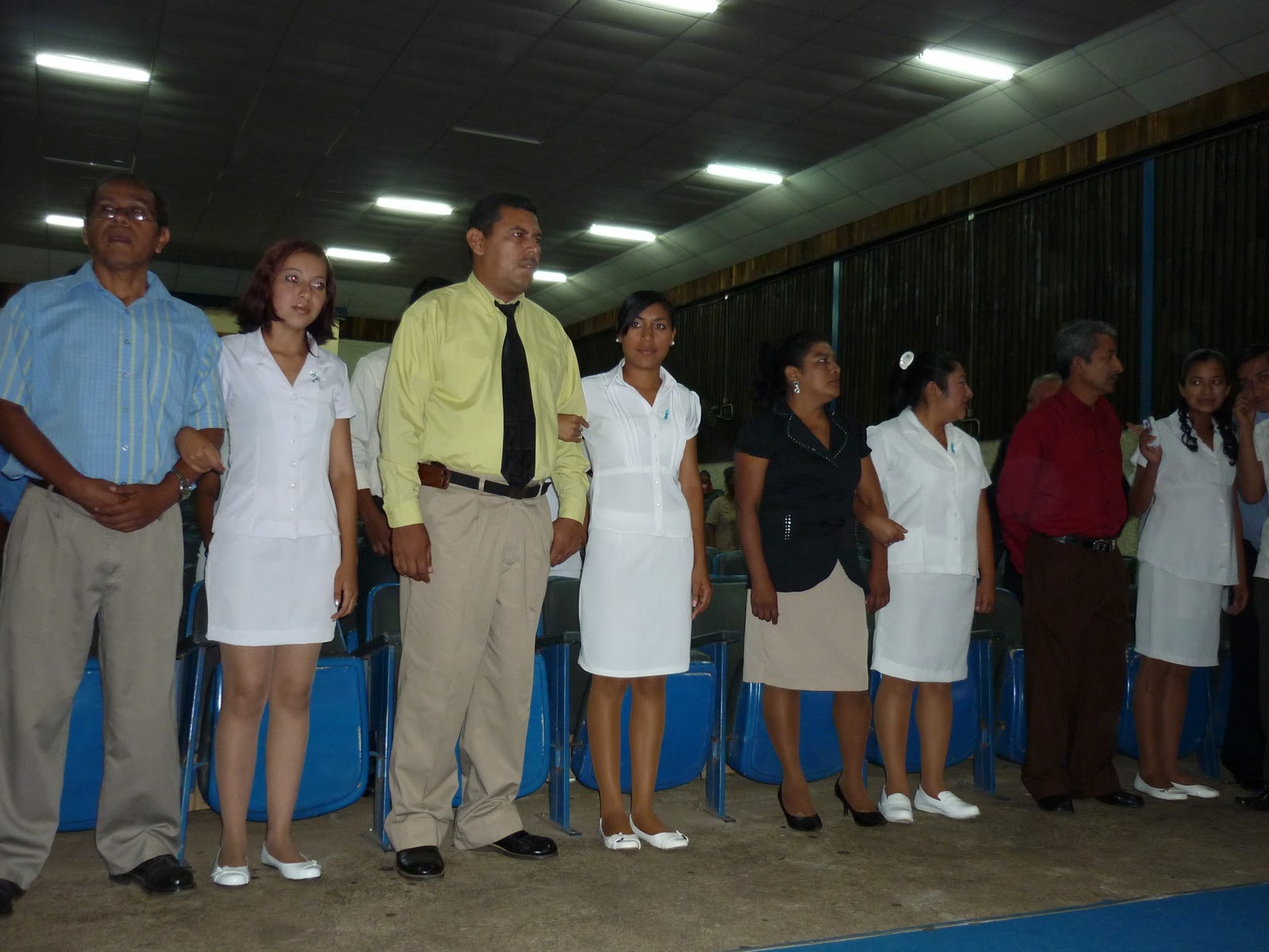 Hoy Carazo: POLISAL Jinotepe celebra graduaciones.
