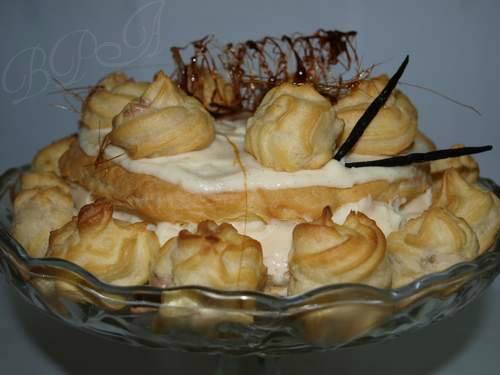 Schitul Sf. Ilie - Berzunti: MOSII DE TOAMNA- POMENIREA MORTILOR