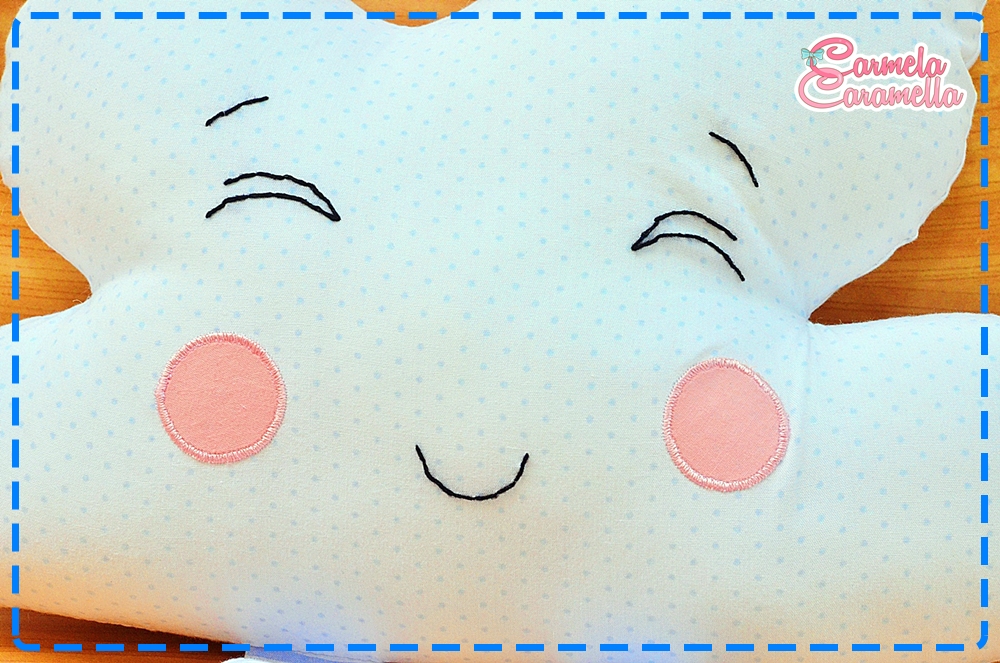 Carmela Caramella : ALMOFADA NUVEM - MOLDES - CÉU DE ALGODÃO