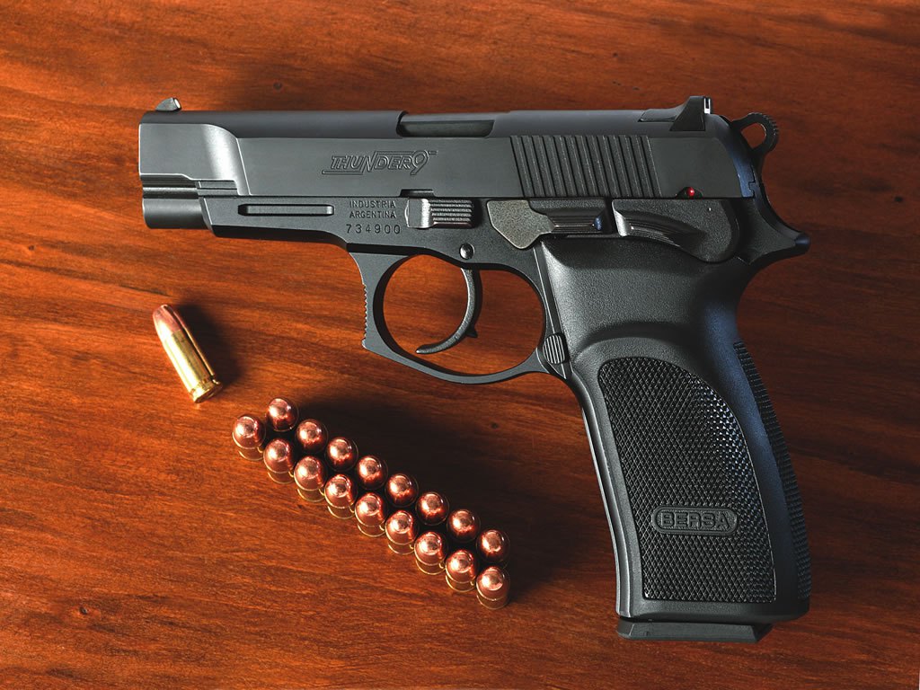 Mundo das Armas: Pistola BERSA Thunder 9