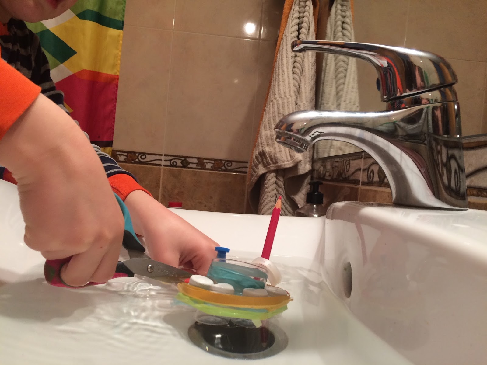 encenent la imaginació: Flotació rudimentària.