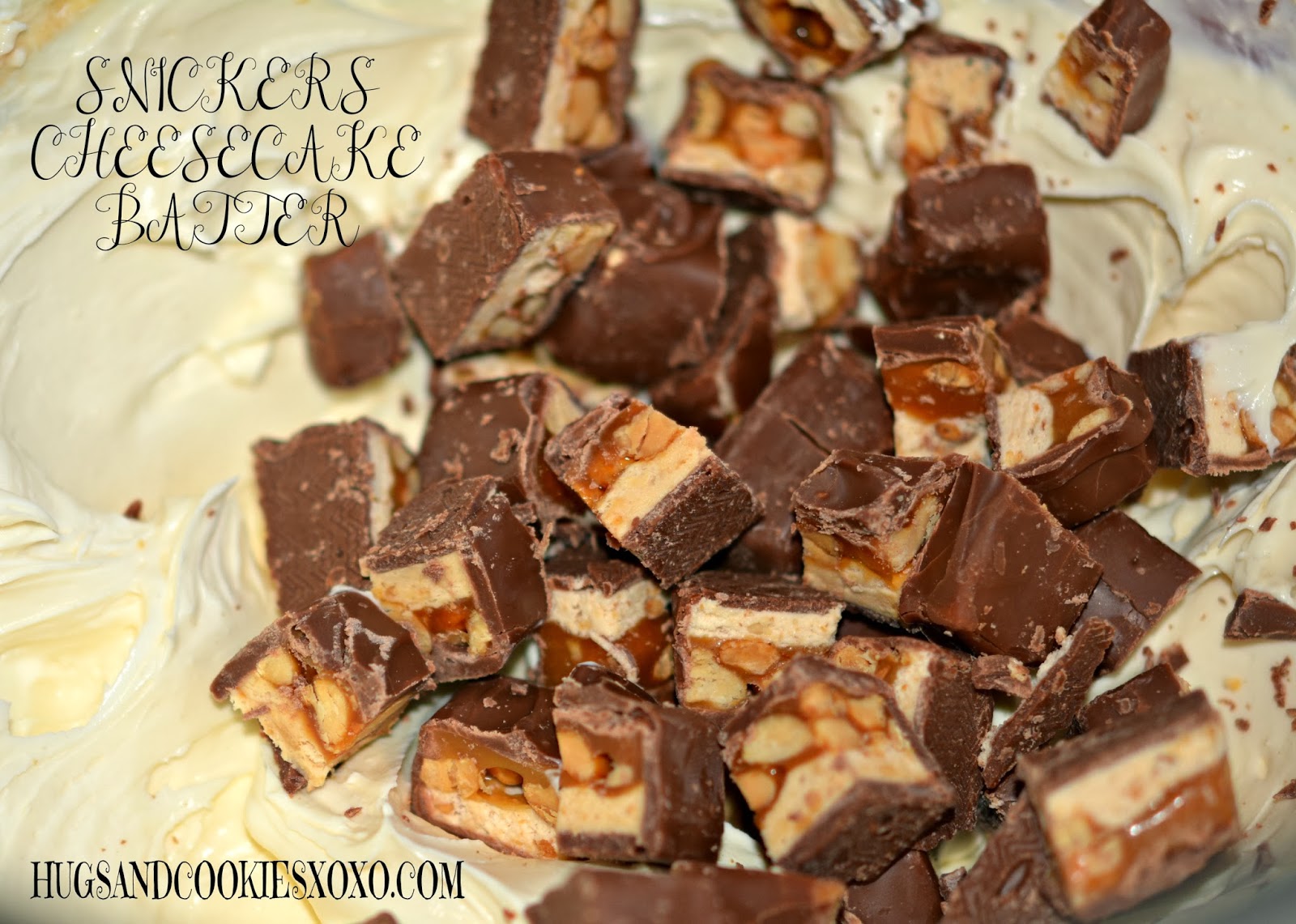 SNICKERS CHEESECAKE BARS ON AN OREO CRUST - Hugs and Cookies XOXO