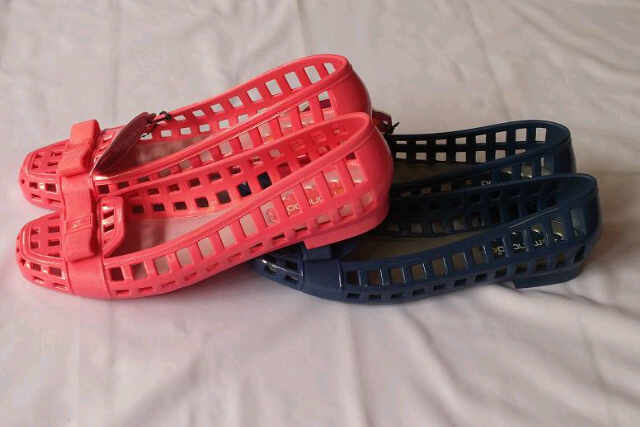 Monobo Shoes and Slipper: Sepatu dan Sandal Monobo Asli Thailand