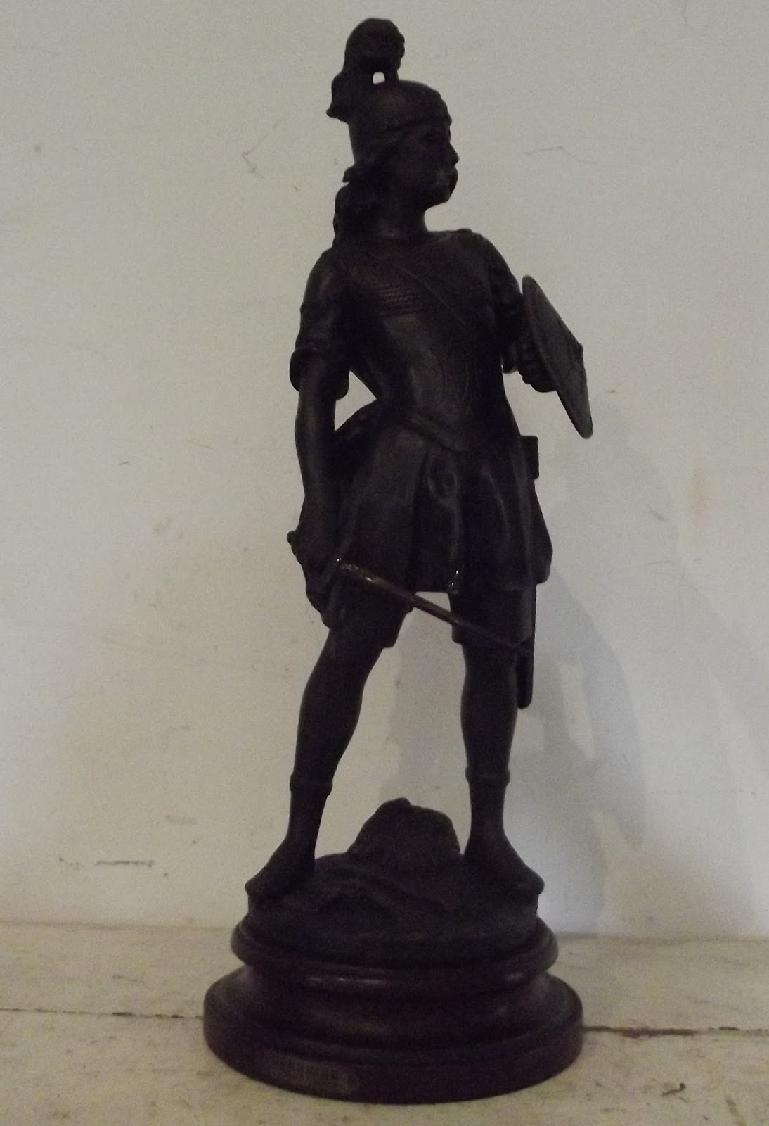 grande statue sculpture en régule guerrier Vercingétorix signée J ...