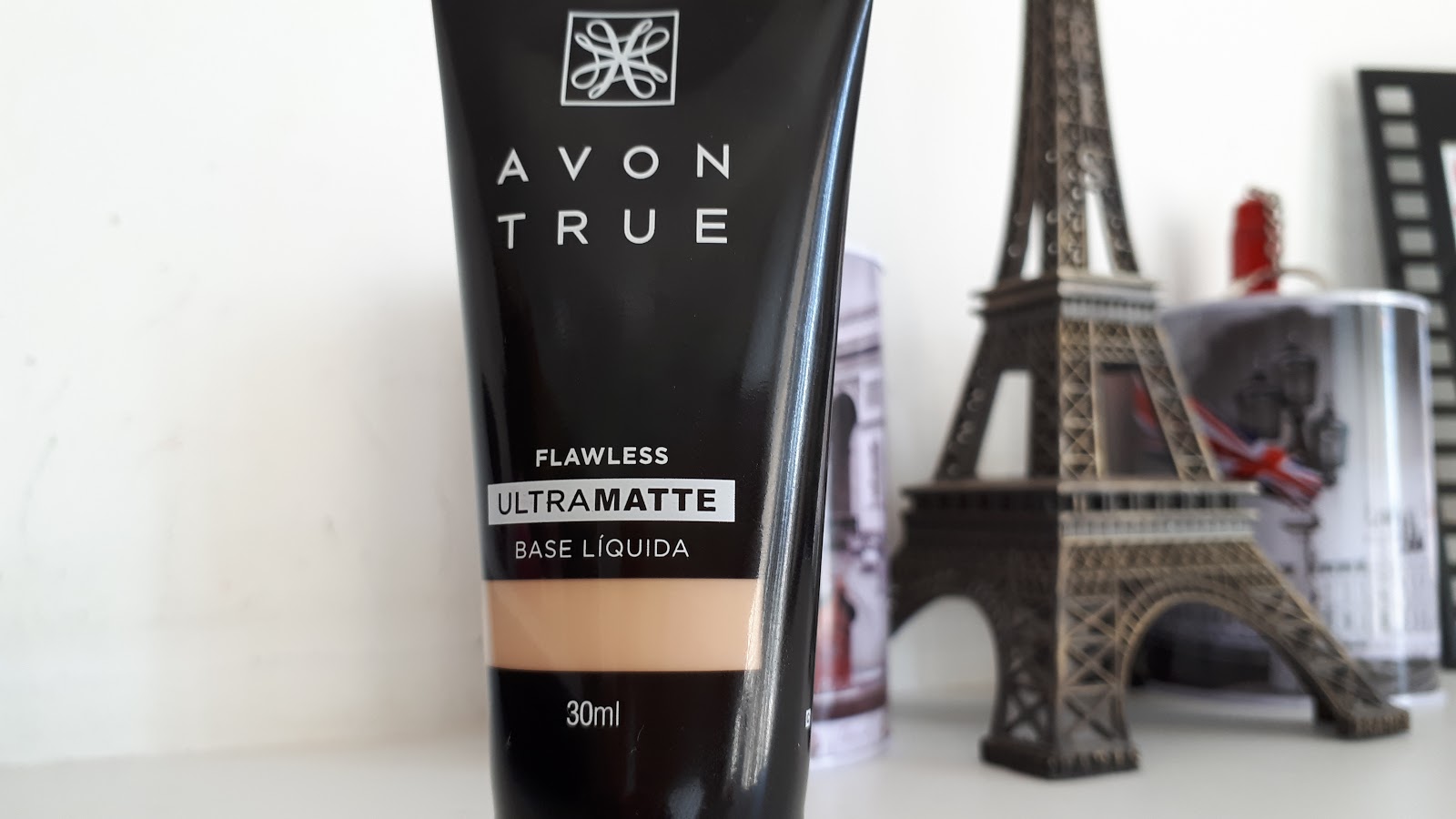 Resenha Base Avon True FLAWLESS Avon True Mulheres Que Usam Make