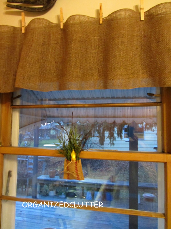 Christmas Crafting with Jute Webbing - Organized Clutter