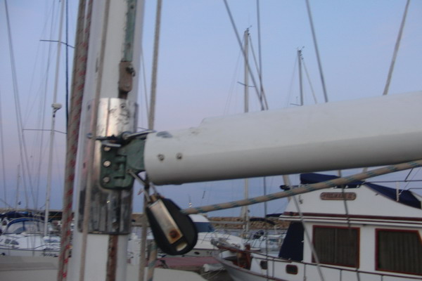 CHEOY LEE EMPIRE OFFSHORE 40...P A N D I A: 15) REHABILITACION ...