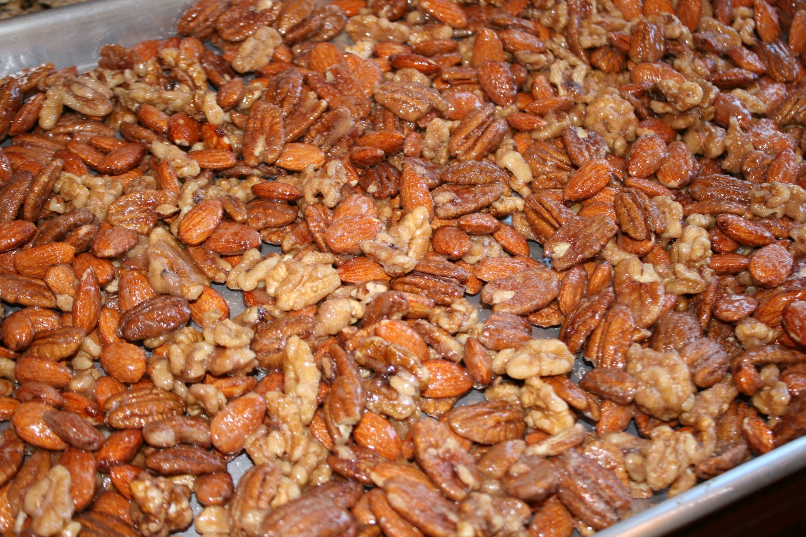 everything to entertain: Cinnamon Roasted Nuts