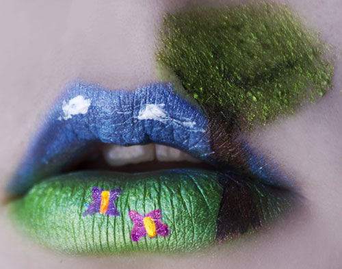 Fashion and Art Trend: Creative and Interesting Lip Painting (LIP ART)