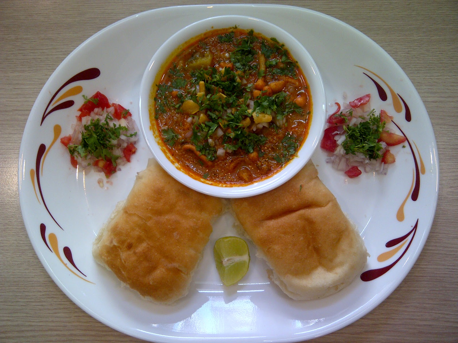 AMU'S RECIPES: Misal Pav