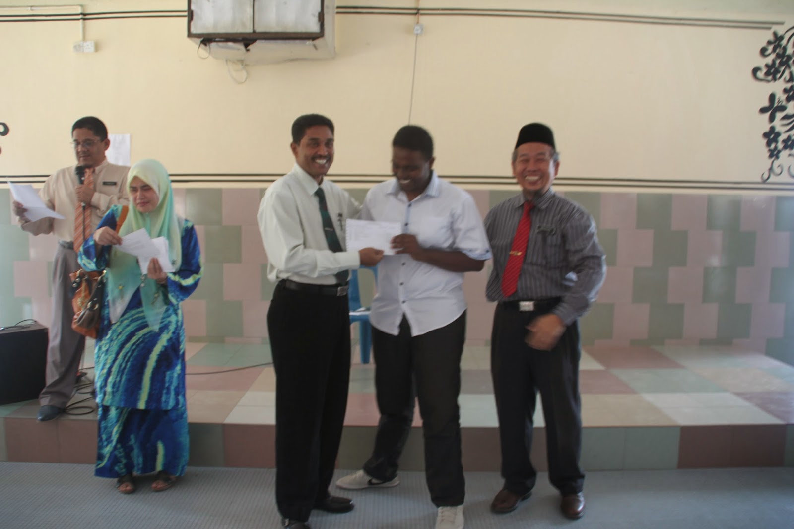 SMK BAHAU, JALAN ROMPIN, 72100 BAHAU