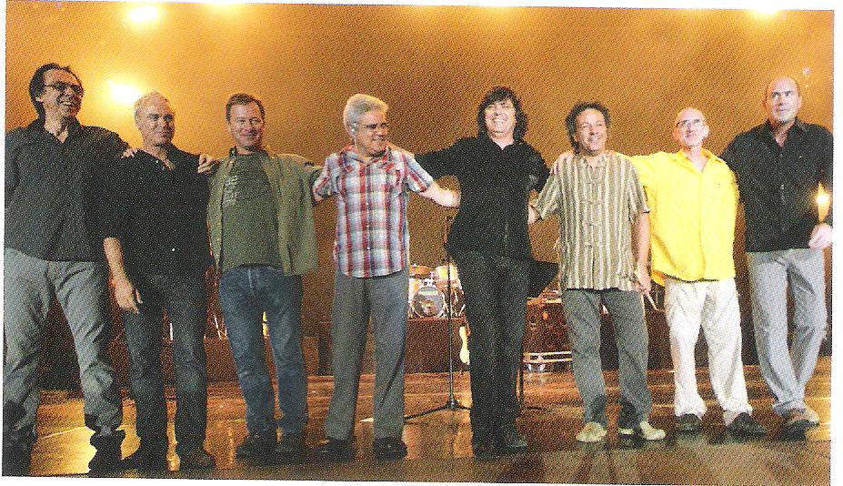 SALA DE VISITAS DO MINHO: 35 Anos de Trovante em Guimarães