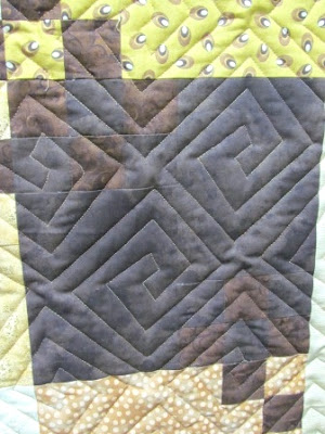 Circlelord 2012 Quilt Show: G241 Joanne Flammand - Hot Shots - Square Dance