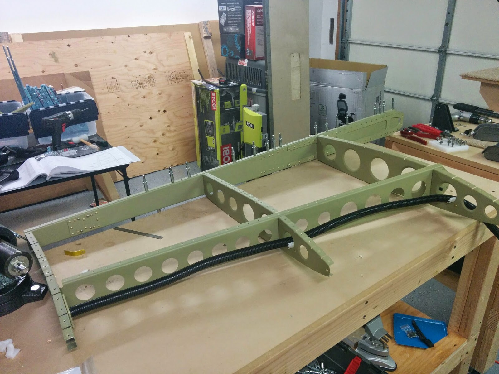 Damazio family's RV-10 project: Vertical stabilizer skeleton riveting