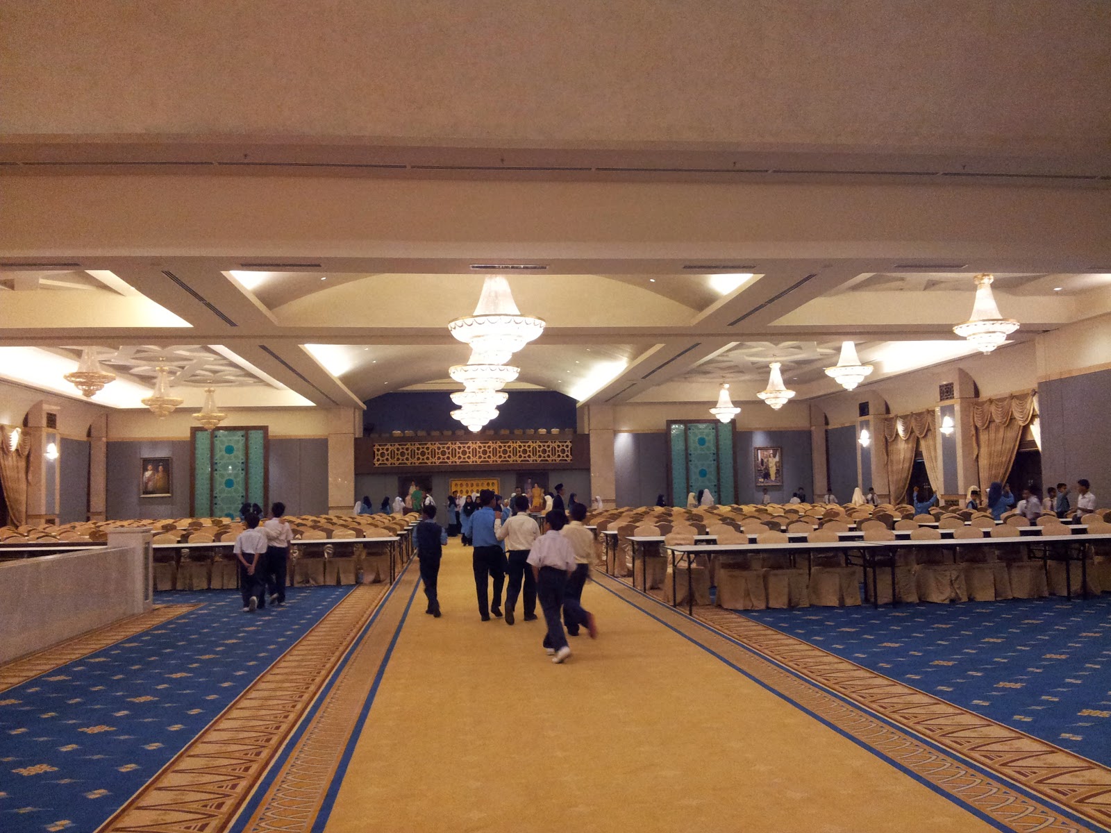 SeDetik SeKetika: LAWATAN KE ISTANA ANAK BUKIT...