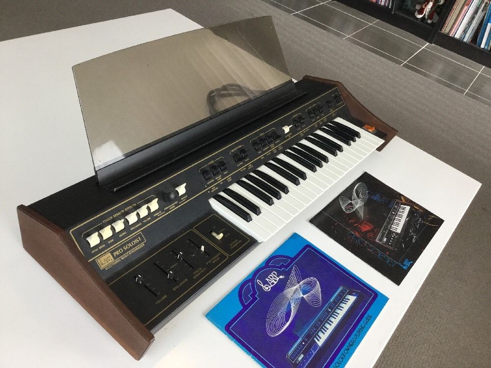 MATRIXSYNTH: Arp Pro Soloist II SN 076 with Original Playing Guide