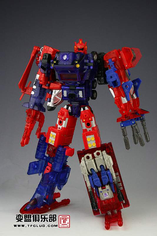 mundo transformer: MakeToy y FansProject