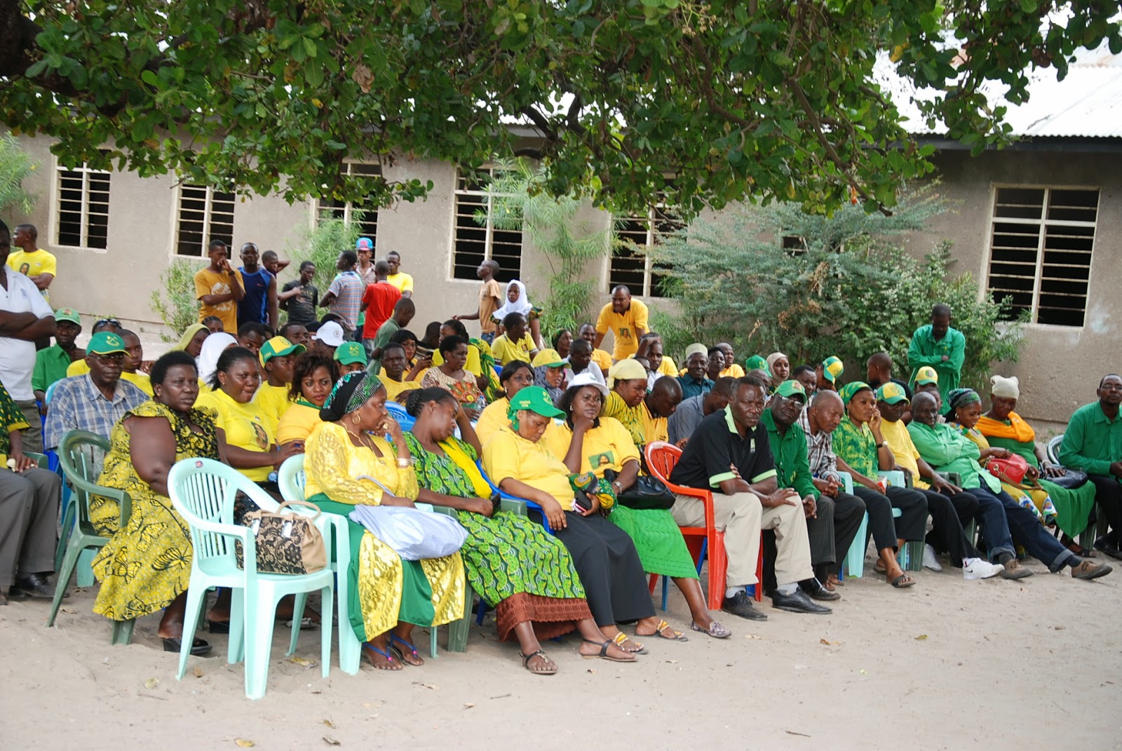 MATUKIO @ MICHUZI BLOG: MAKAMANDA WA MATAWI WA UMOJA WA VIJANA WA CCM ...