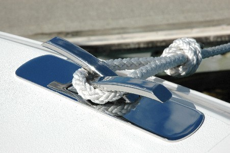 Boat Projects: "Autocleat" Release of Dock Lines