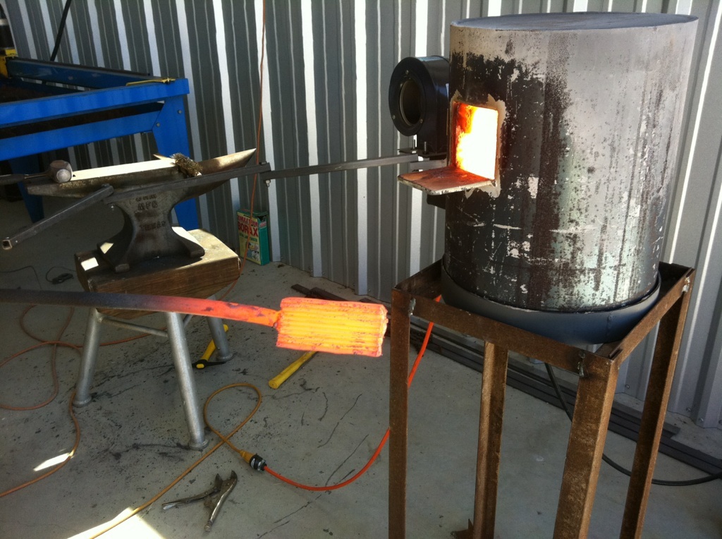 Chad's stuff: Forging damascus