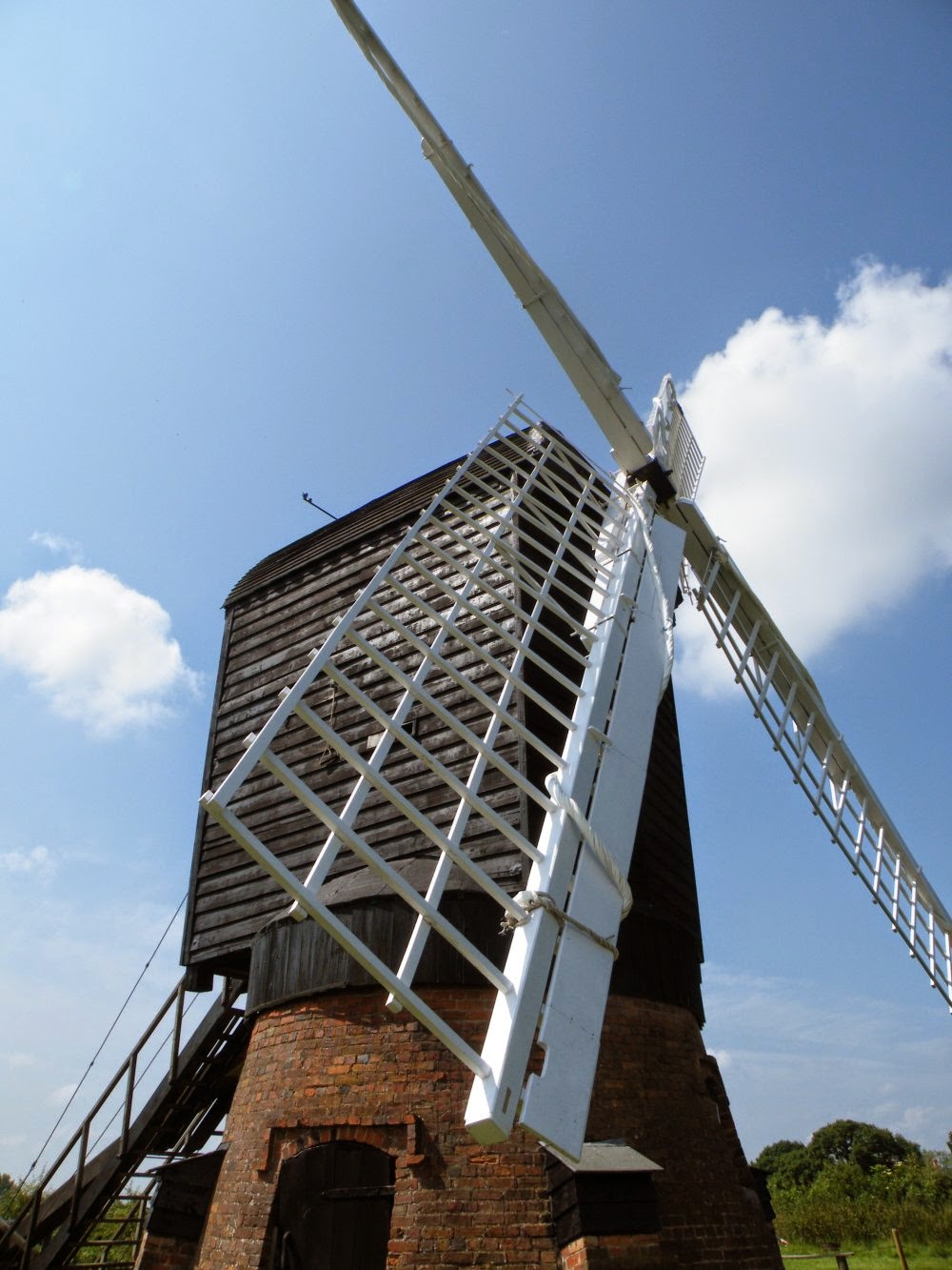 Travelling the Canals of England: It's downhill all the way to Worcester