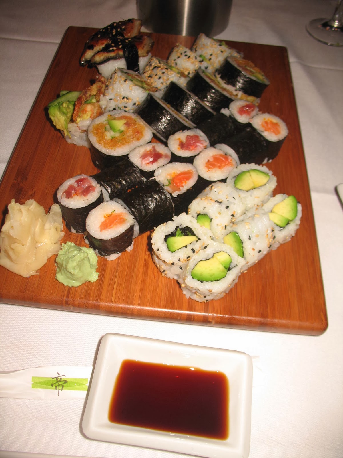 Eating Out Montreal: Mikado