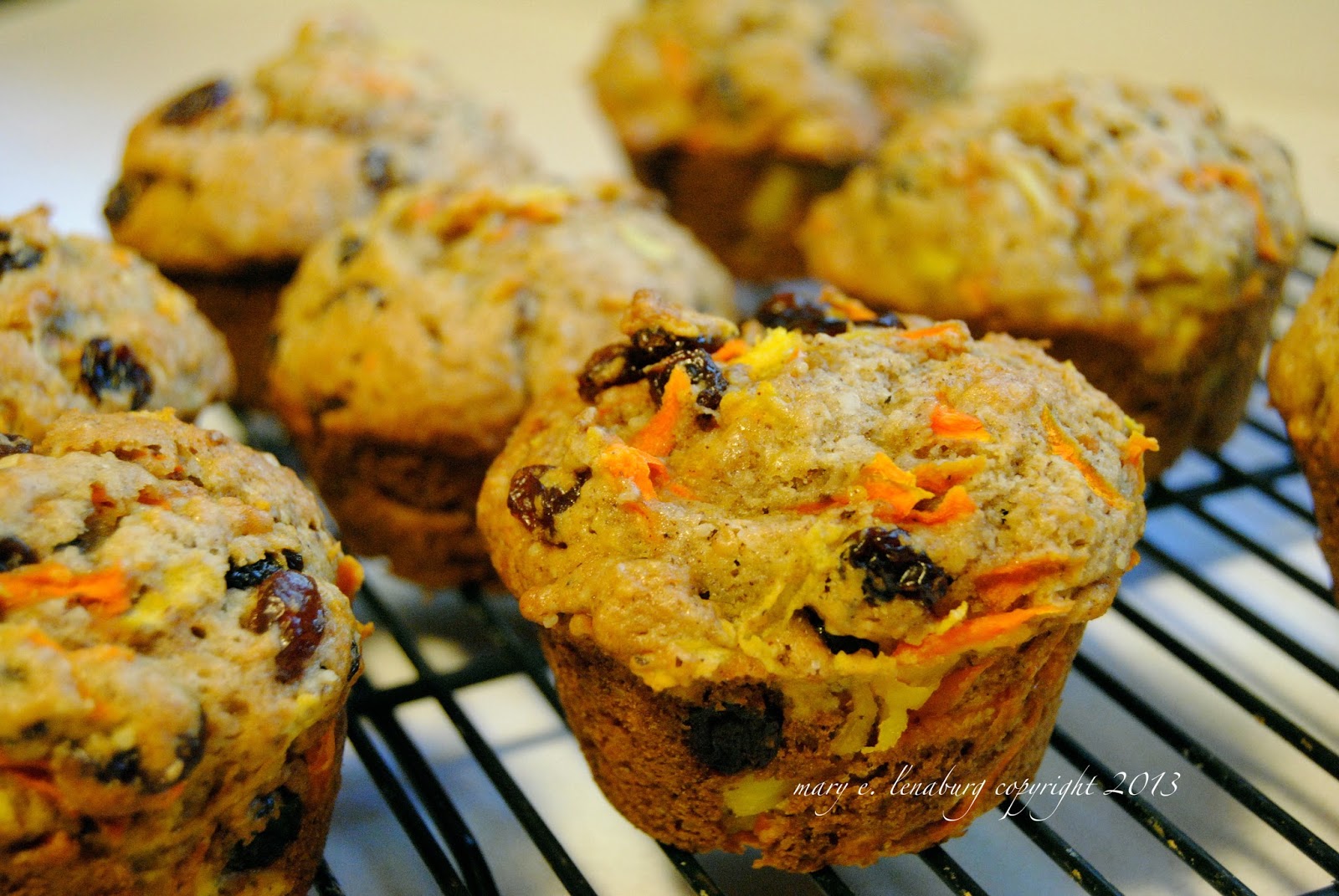 Passionate Perseverance: tasty tuesday ~ morning glory muffins...