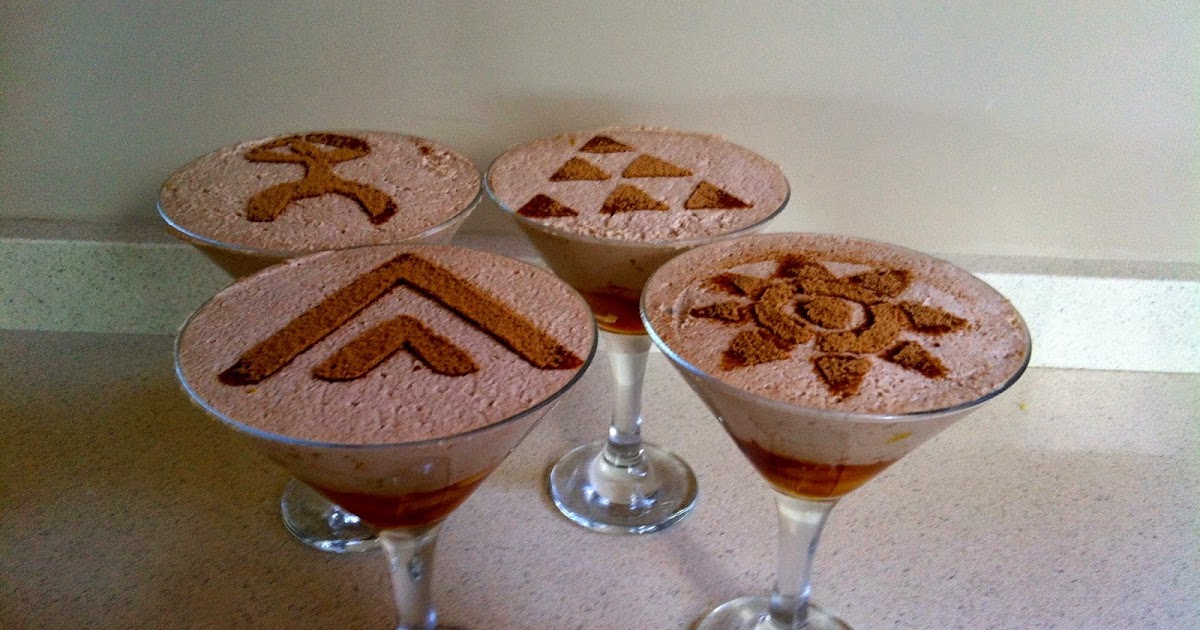 MOUSSE DE GOFIO CON PLÁTANOS CARAMELIZADOS | Todo con azúcar