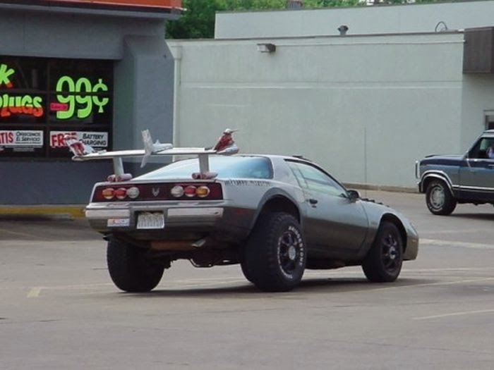 The 40 Worst Custom Cars Ever | Weird Things, Weird Pictures, Photo Blog